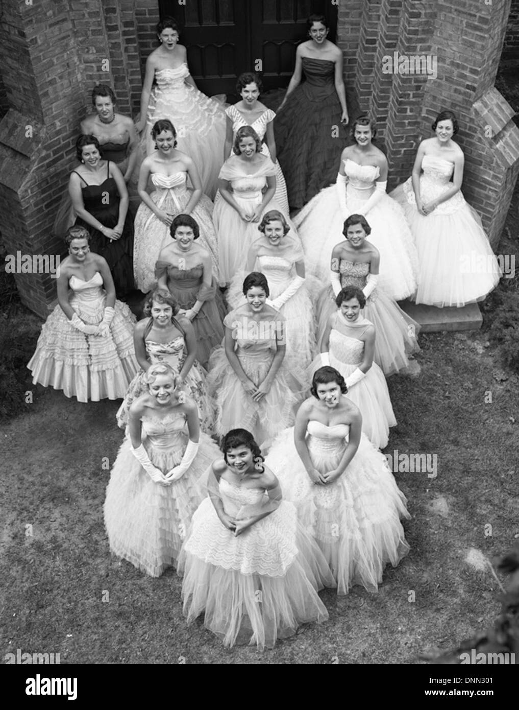 Group portrait 1950s may hi-res stock photography and images - Alamy