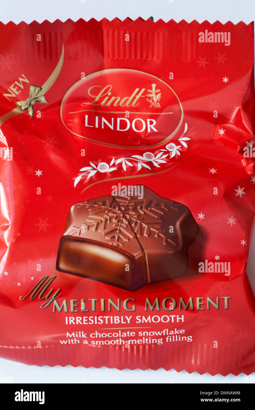Lindt lindor chocolate snowflake hi-res stock photography and images ...