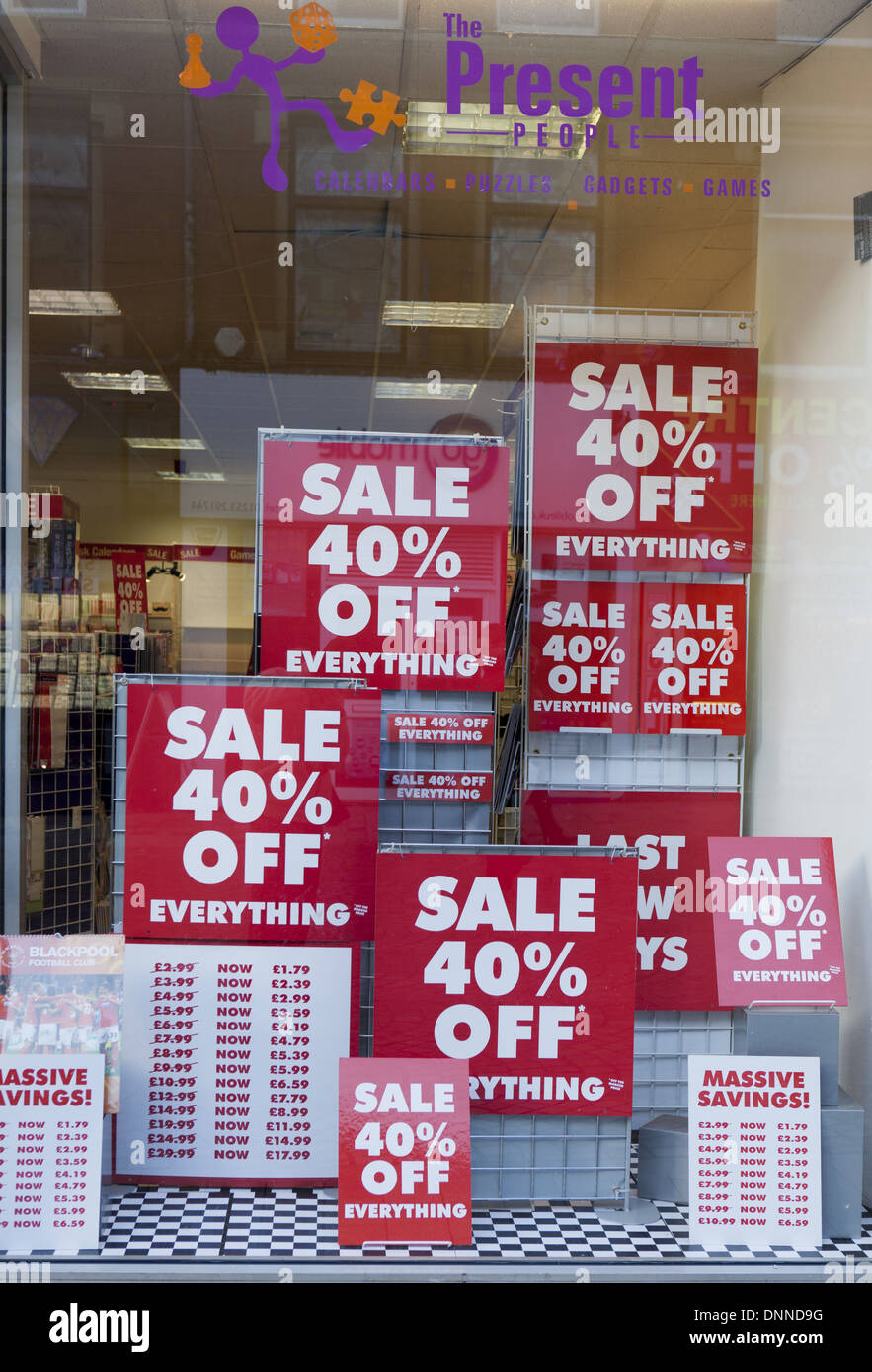 Massive discounts hi-res stock photography and images - Alamy