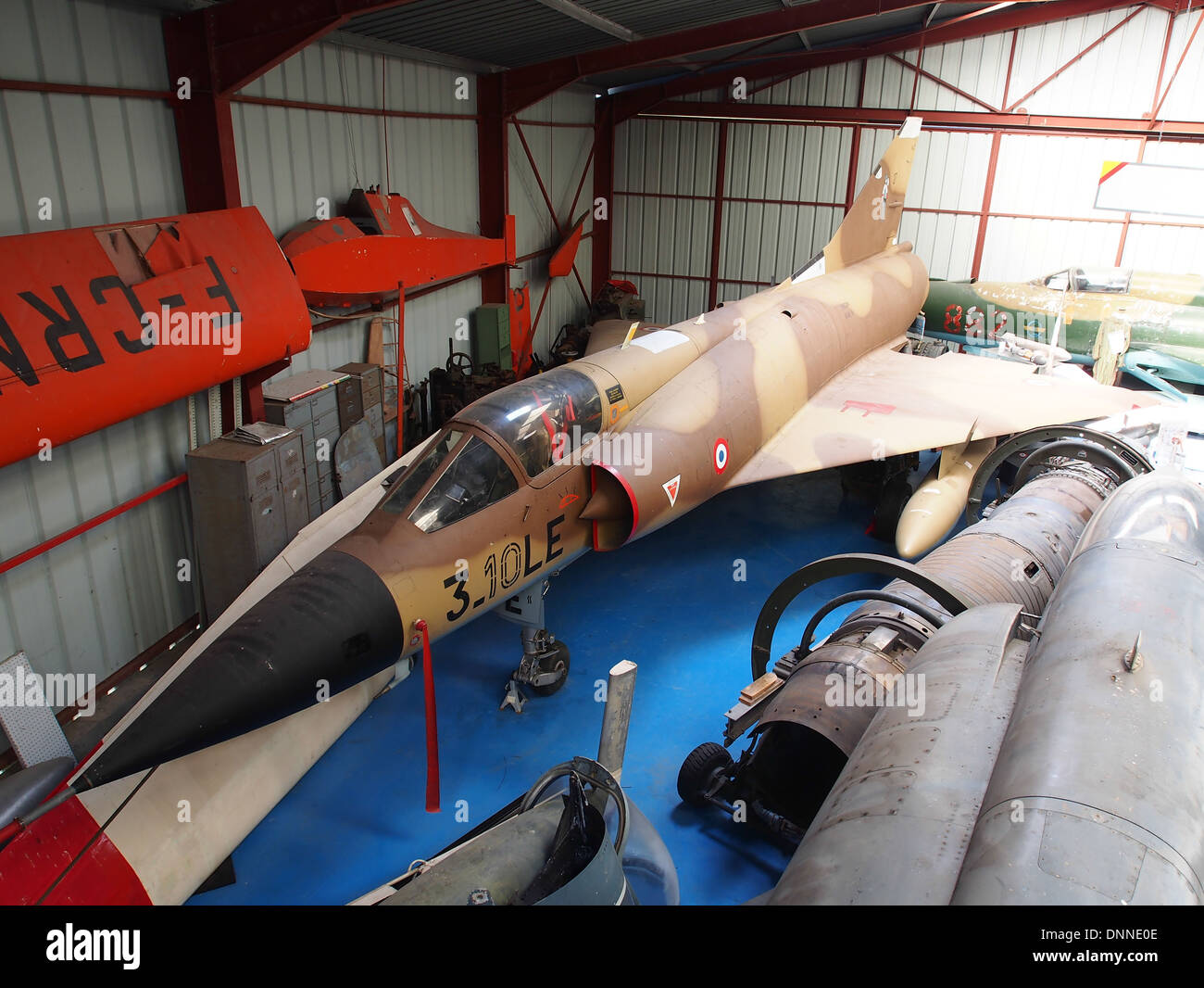 Mirage 3 hi-res stock photography and images - Alamy