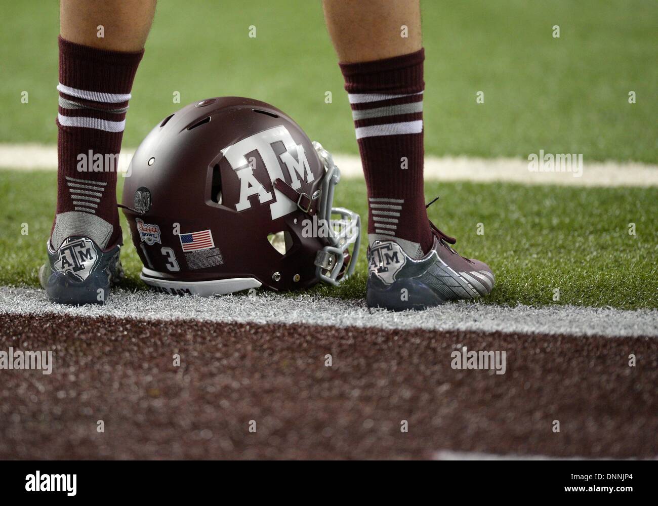 University of georgia helmet hi-res stock photography and images - Alamy
