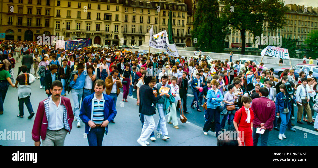 French lgbt gay pride march 1980s hi-res stock photography and images ...