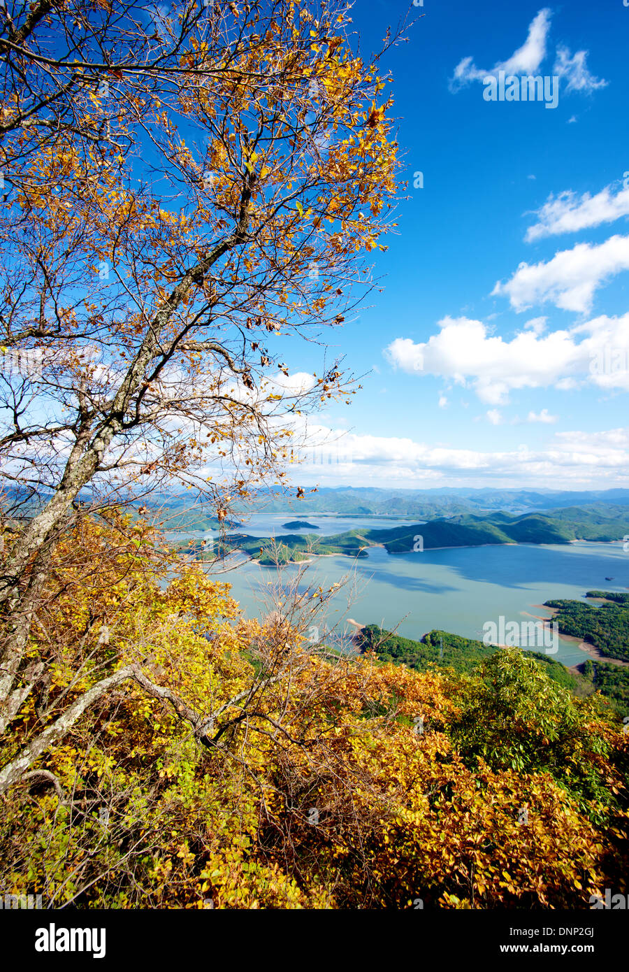 Dragon lake hi-res stock photography and images - Alamy