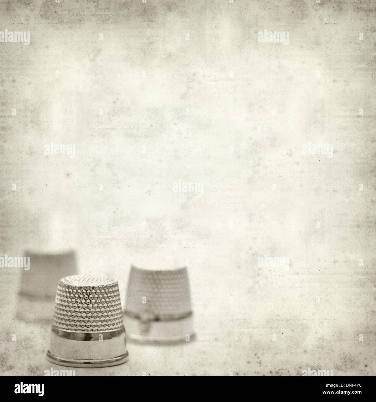 The thimble rig hi-res stock photography and images - Alamy