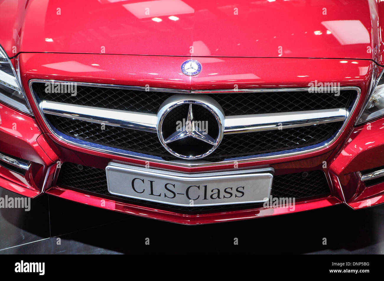 Mercedes cls class hi-res stock photography and images - Alamy
