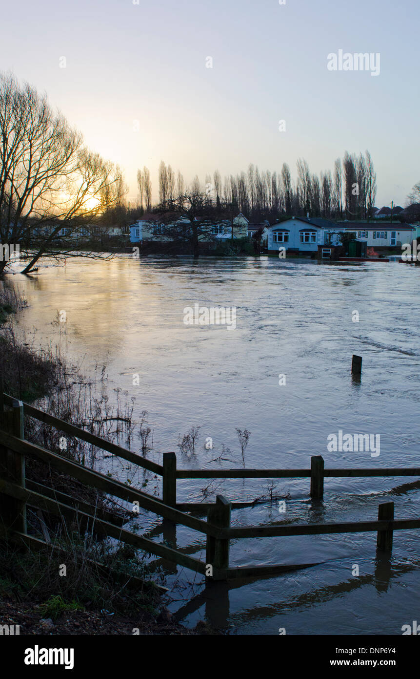 Iford, Christchurch, Dorset, UK. 3rd January 2014. Residents evacuated ...