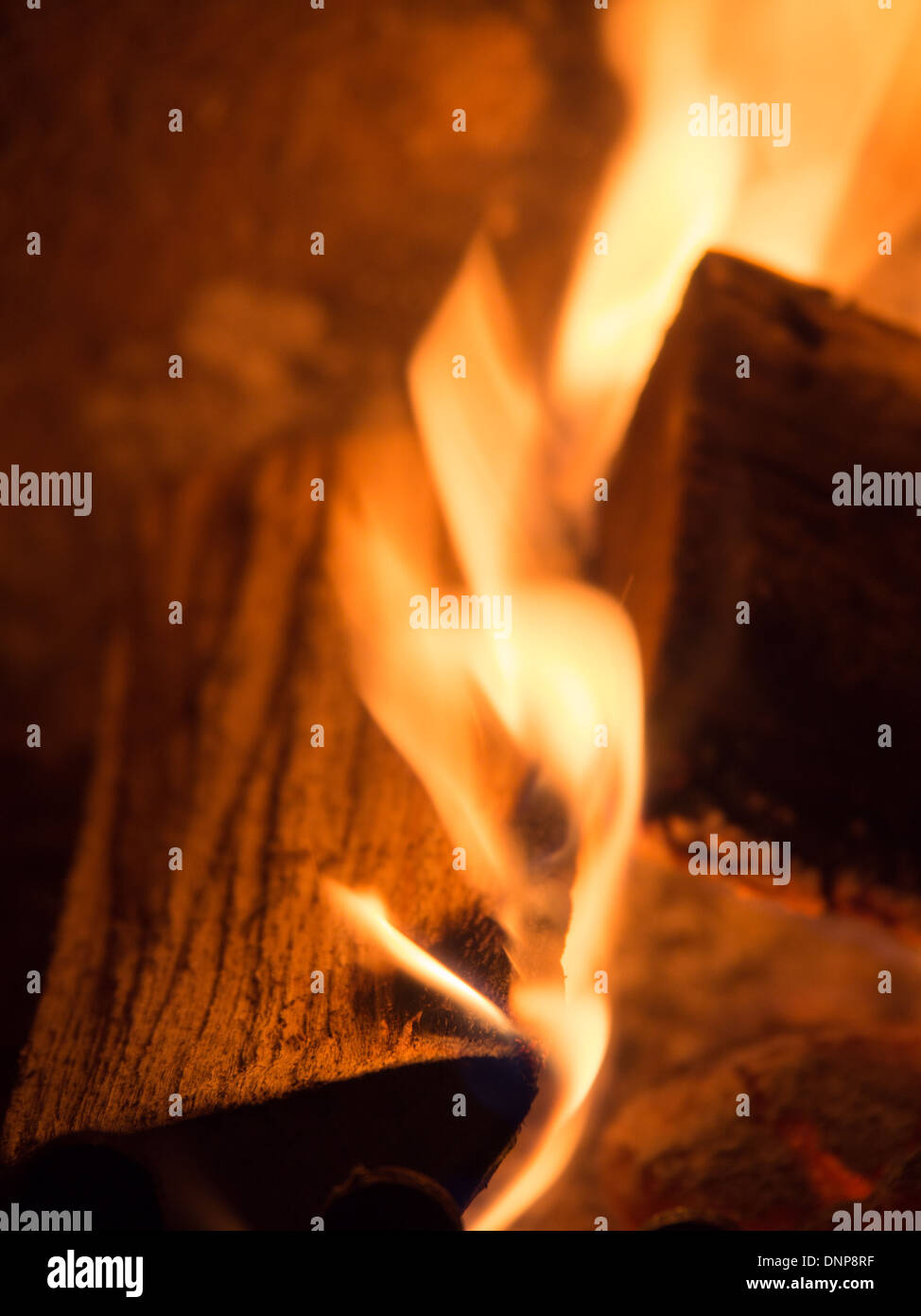 multi fuel stove log fire Stock Photo - Alamy
