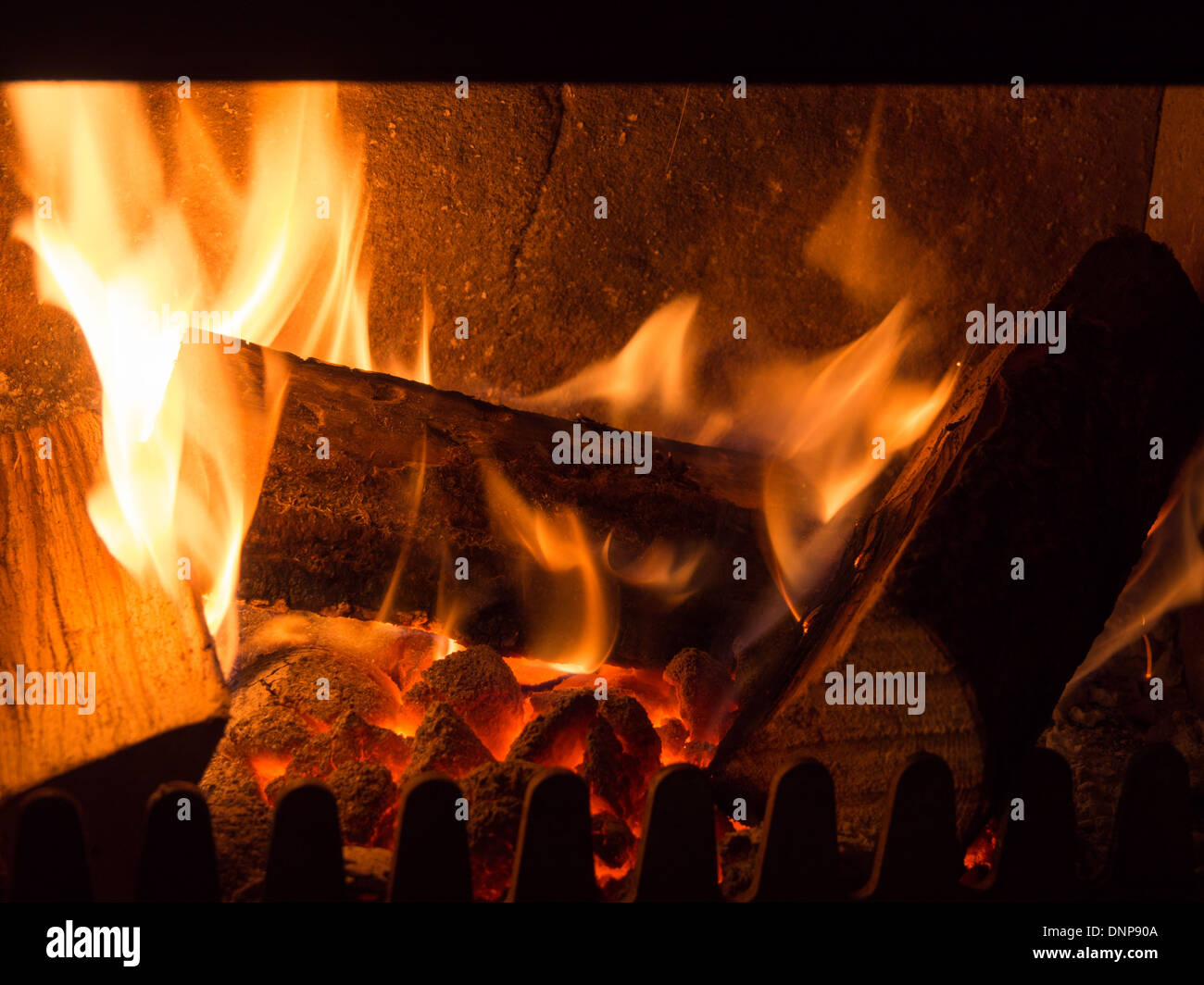 multi fuel stove log fire Stock Photo - Alamy