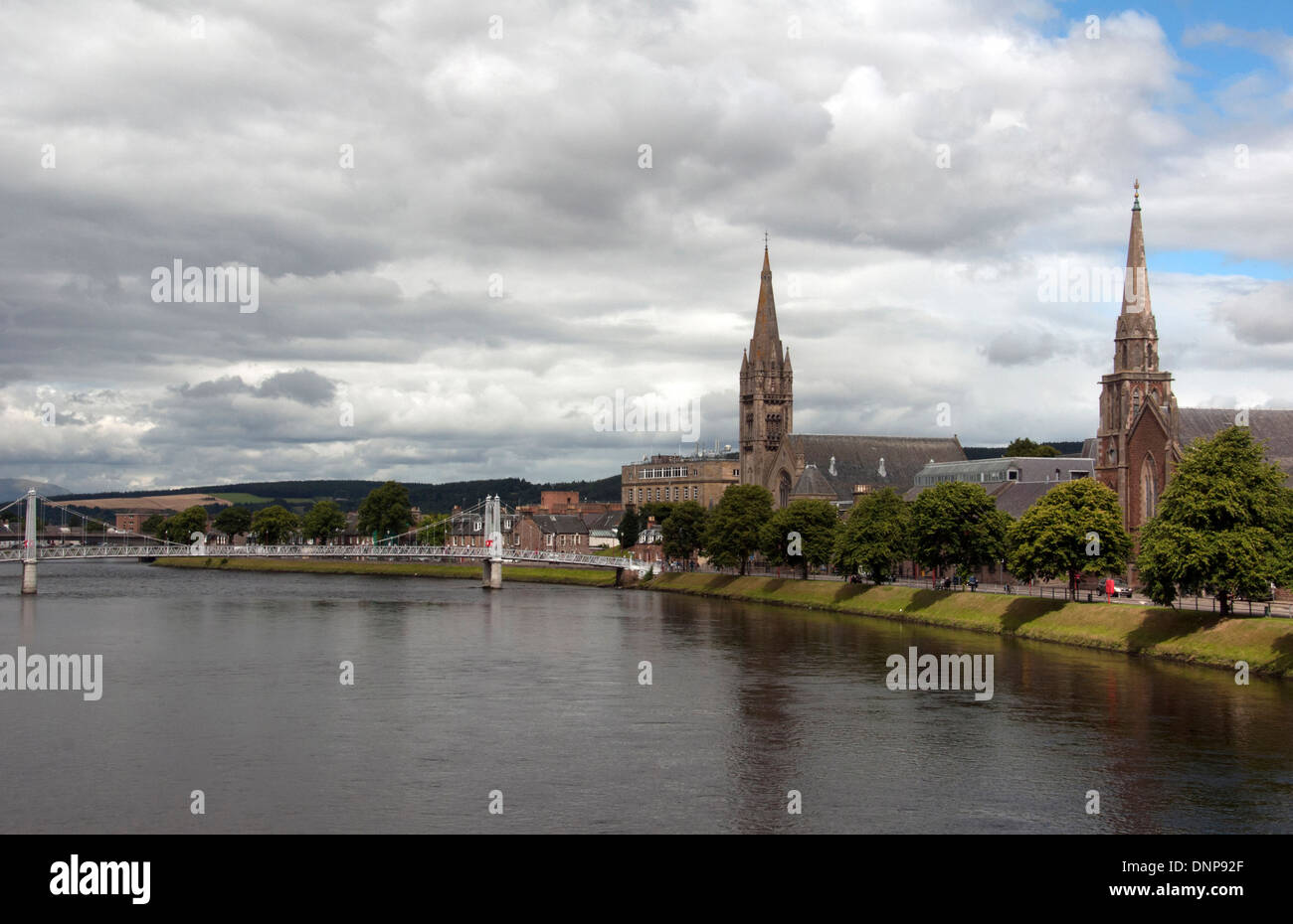 SCOTLAND; HIGHLANDS; INVERNESS; ST.ANDREW'S CATHEDRAL, RIVER NESS AND ...