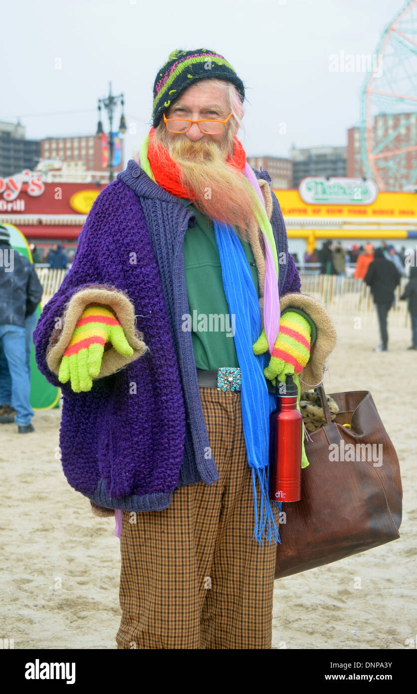 Colorfully dresses hi-res stock photography and images - Alamy