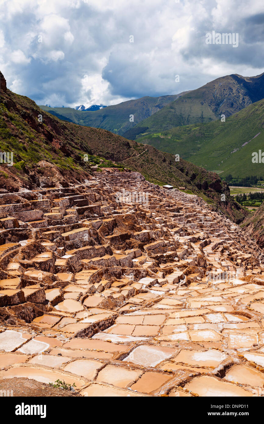 Peru, Cuzco, Maras, Salt pools Stock Photo - Alamy