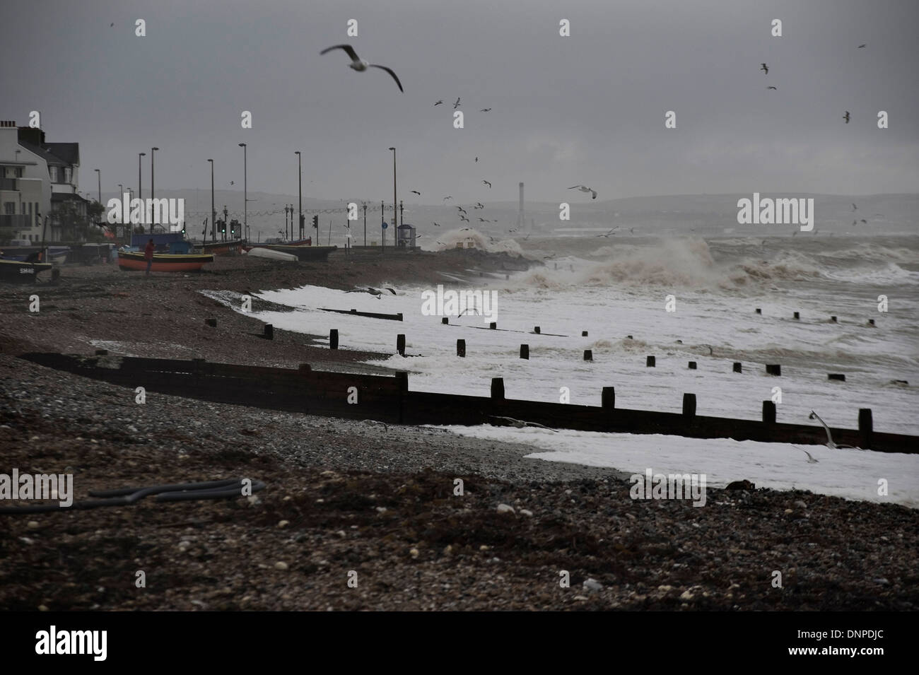 Strong wind hi-res stock photography and images - Alamy