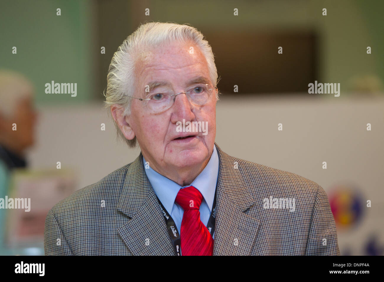 Dennis Skinner MP Stock Photo - Alamy