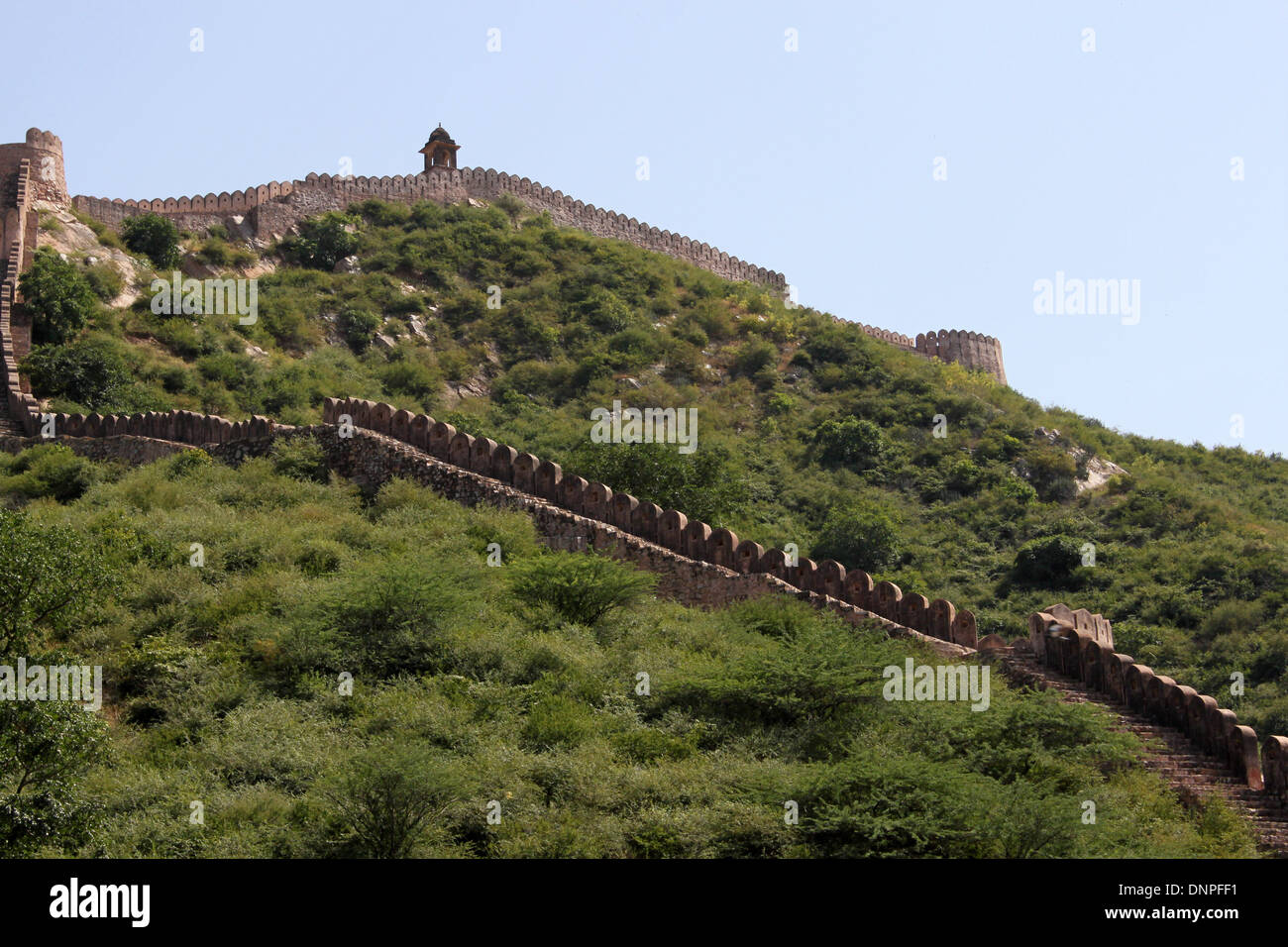 Stone wall fortification Amber fort jaipur rajasthan Stock Photo - Alamy