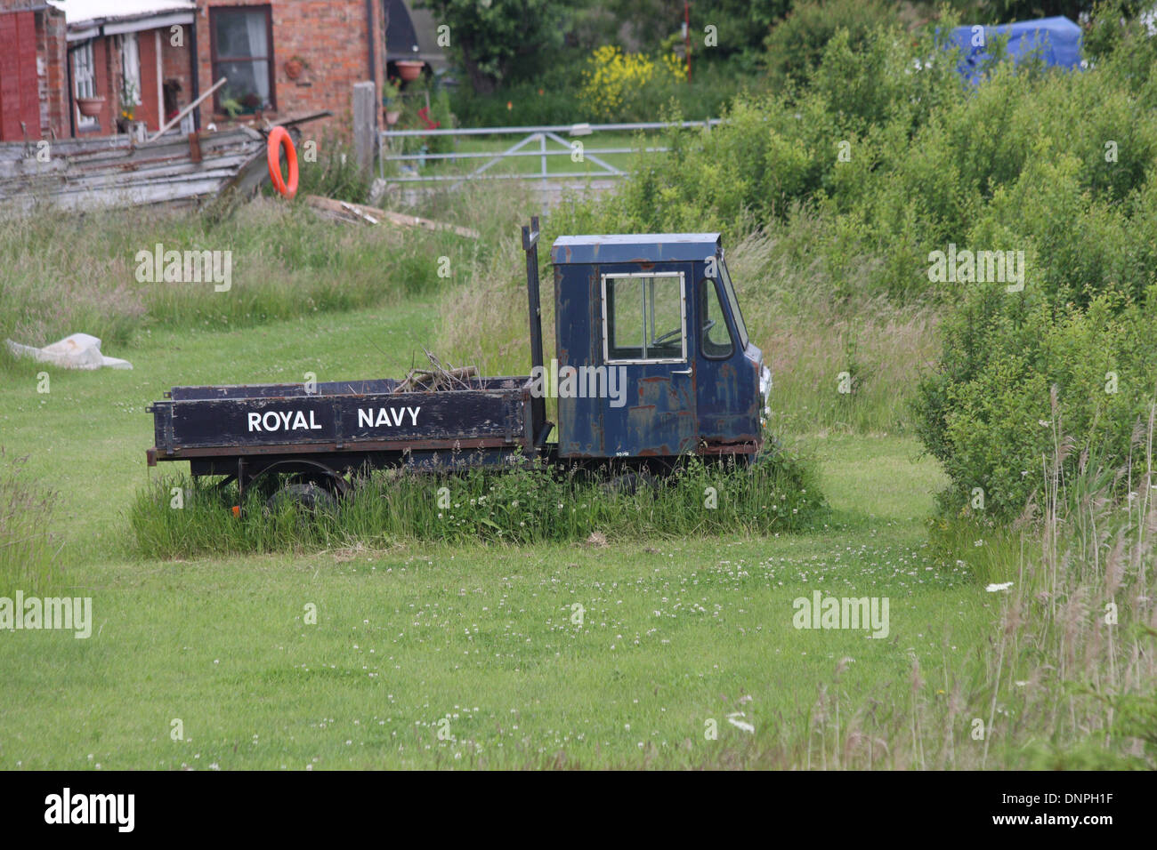 Navy truck hi-res stock photography and images - Alamy