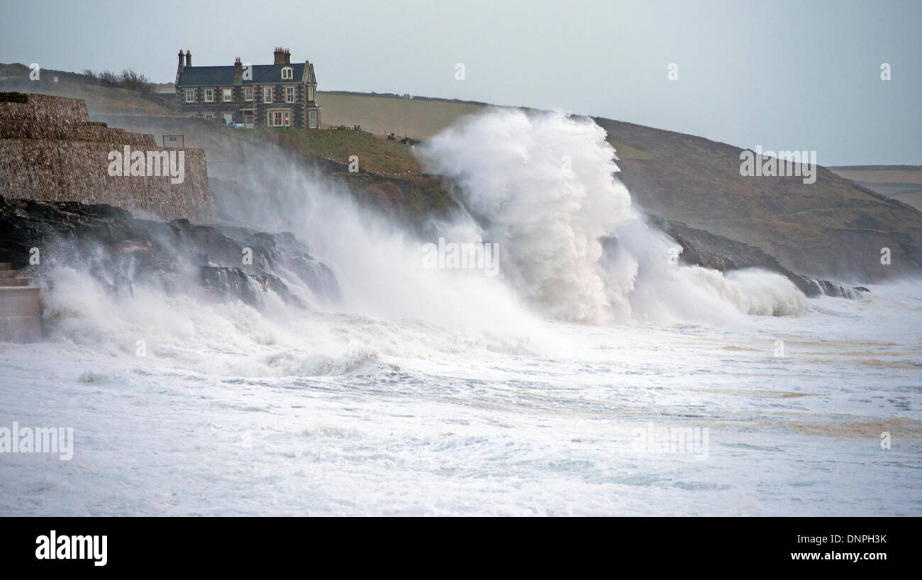 Huge storm waves batter the cliffs Cornish coast at Porthleven Stock ...