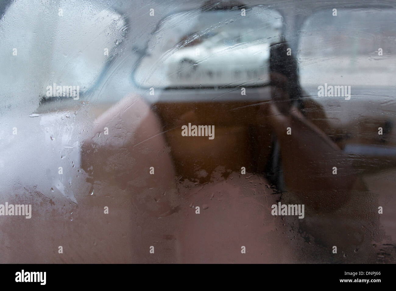 Steamed up window hi-res stock photography and images - Alamy
