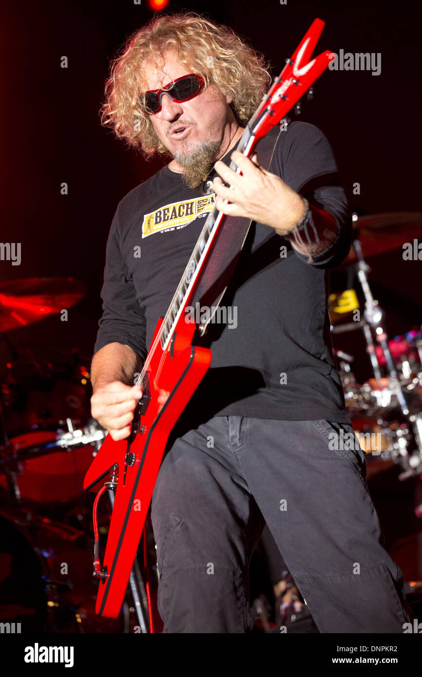Appleton, Wisconsin, USA. 4th Aug, 2012. SAMMY HAGAR performs with The ...