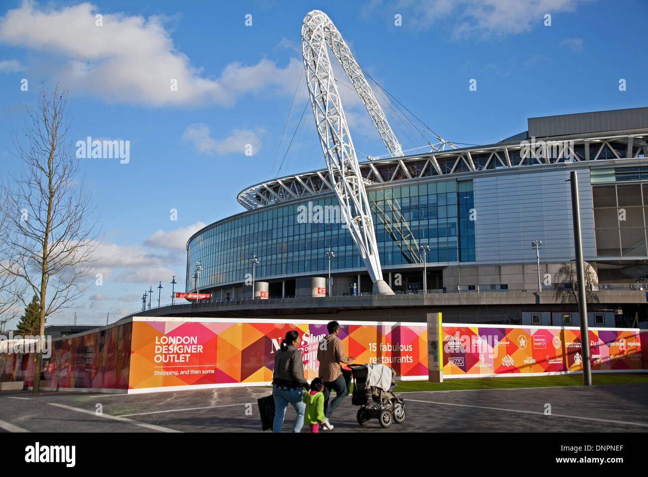 Wembley, London, UK. 02nd Jan, 2014. London’s first designer outlet ...