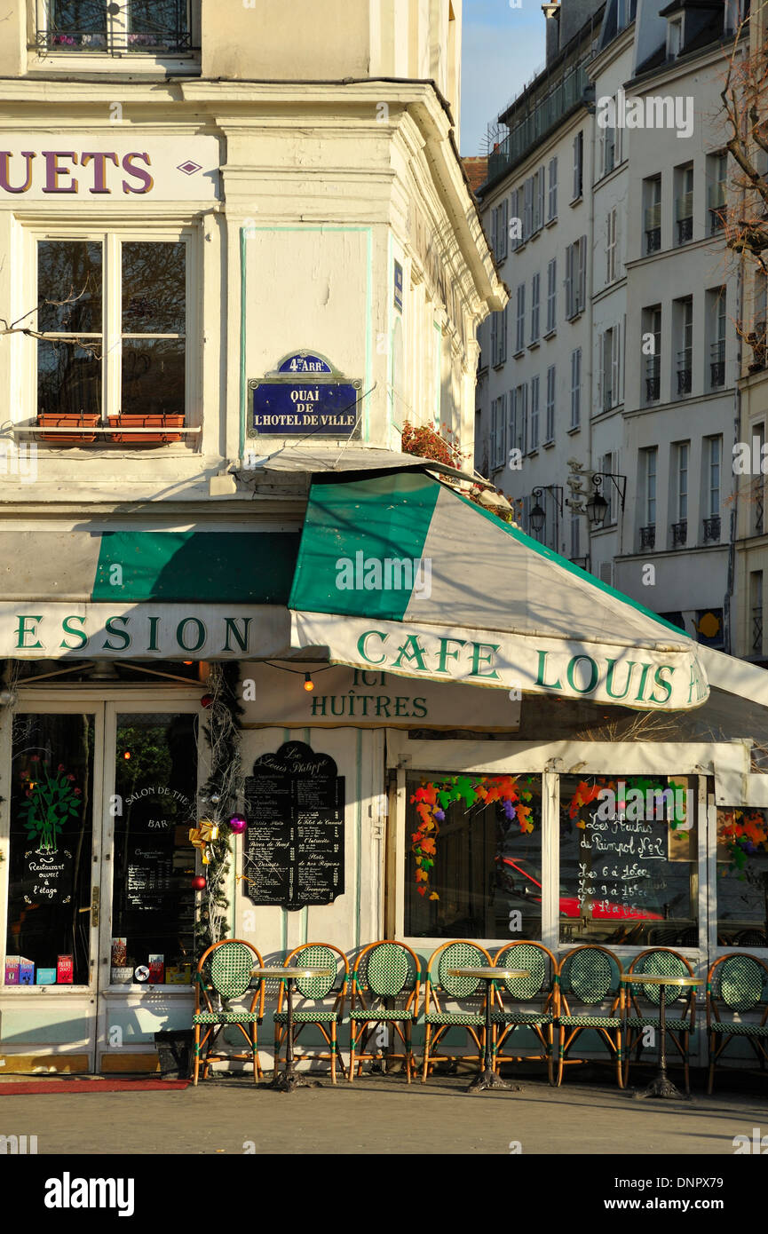 Café Louis Philippe in Paris, France Stock Photo - Alamy