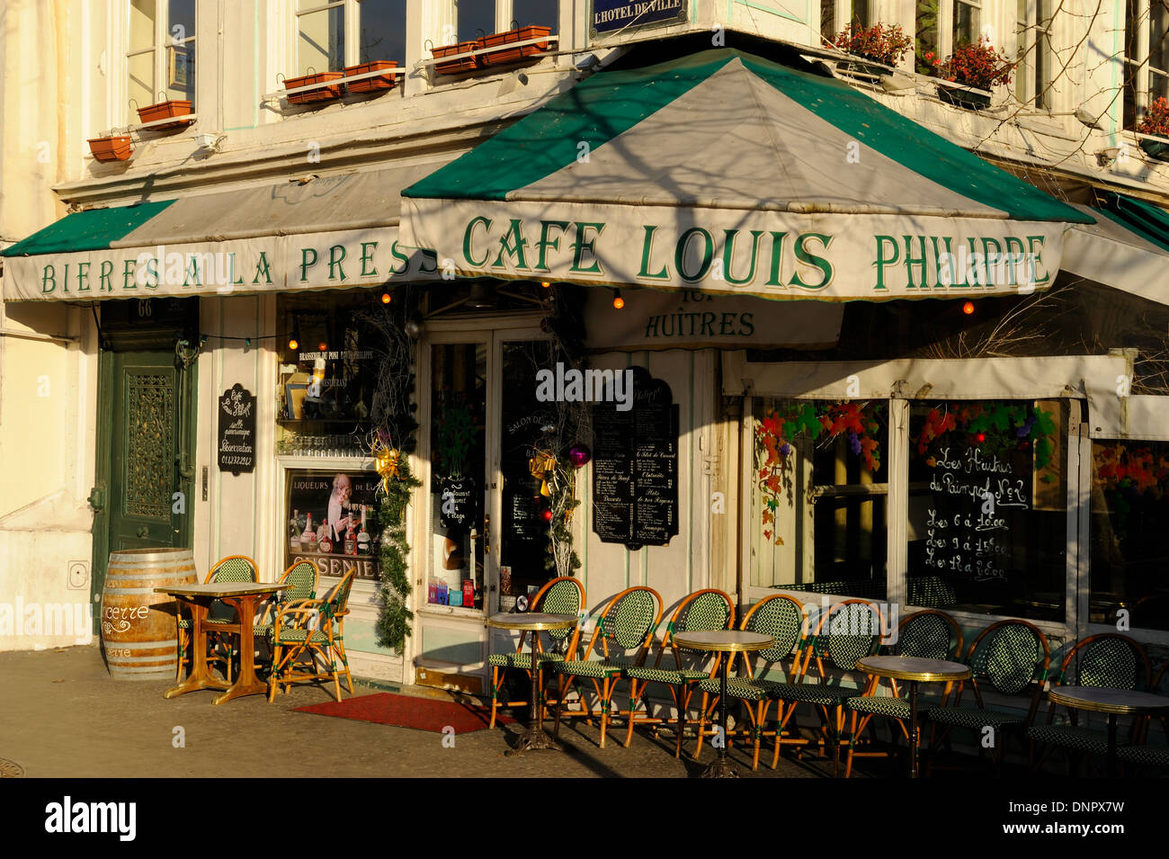 Cafe louis philippe hi-res stock photography and images - Alamy