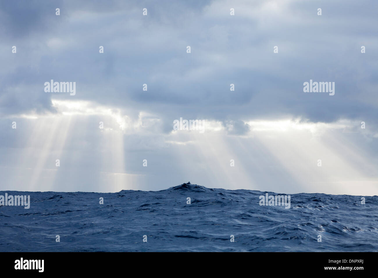 Light rays streaming through clouds hi-res stock photography and images ...
