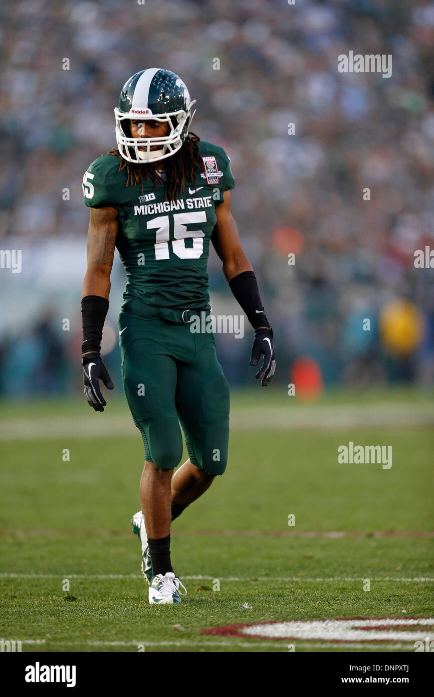 Michigan state cornerback trae waynes hi-res stock photography and ...