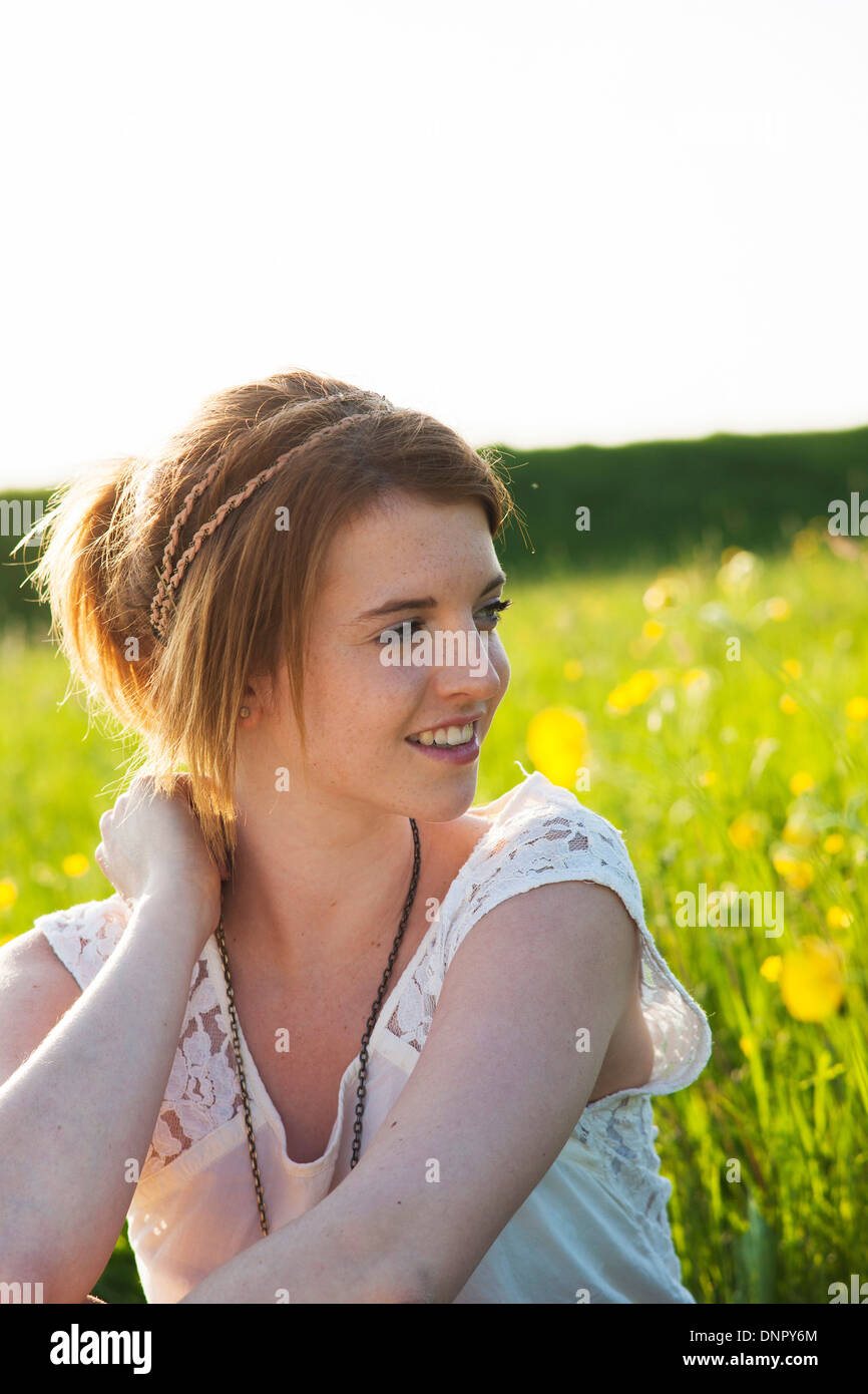 16 17 years old teen girls hi-res stock photography and images - Alamy