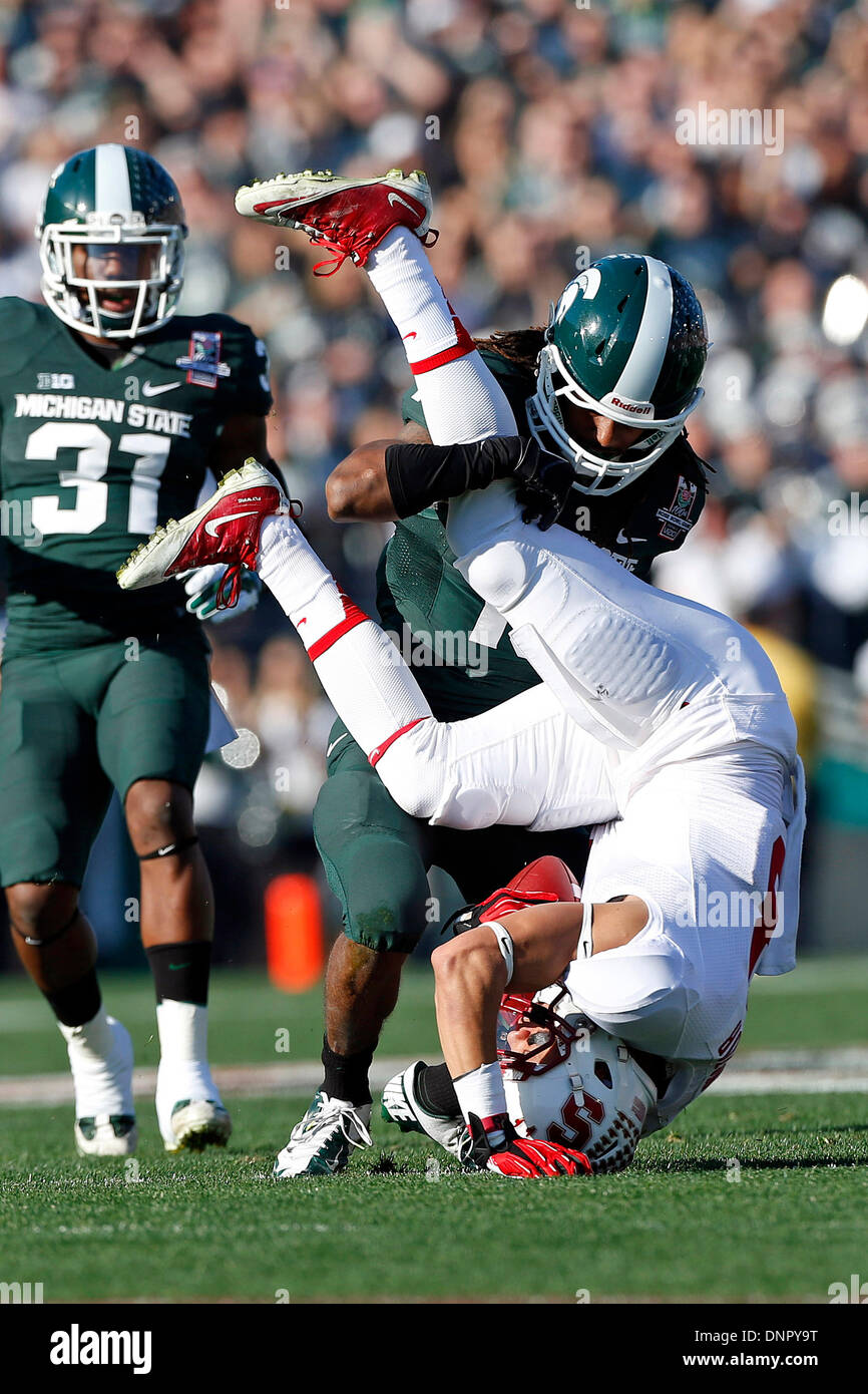 Michigan state cornerback trae waynes hi-res stock photography and ...