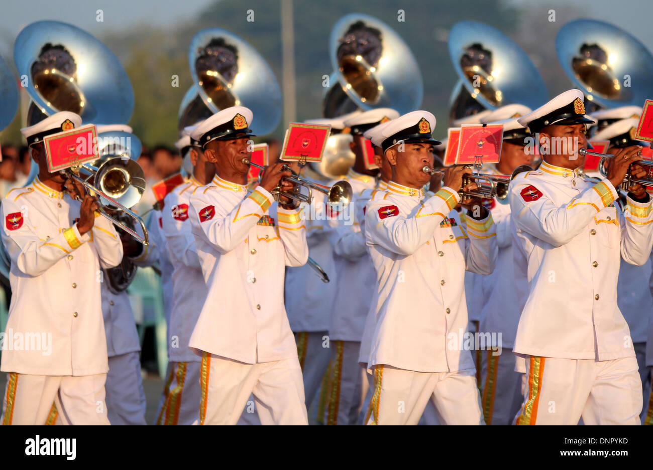 Nay Pyi Taw, Myanmar. 4th Jan, 2014. Myanmar military band parade ...