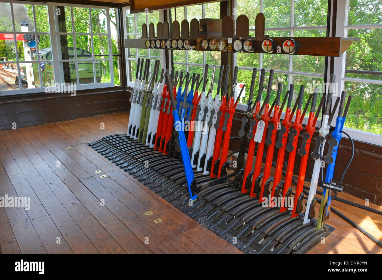 Signal box great britain hi-res stock photography and images - Alamy