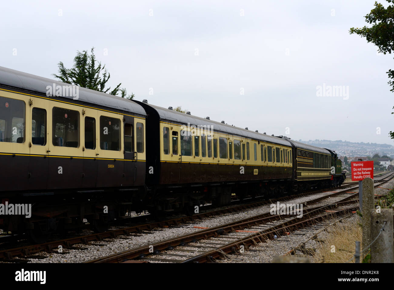 Steam Locomotive 'Goliath' GWR 5205 Class - Number 5239 leaving ...