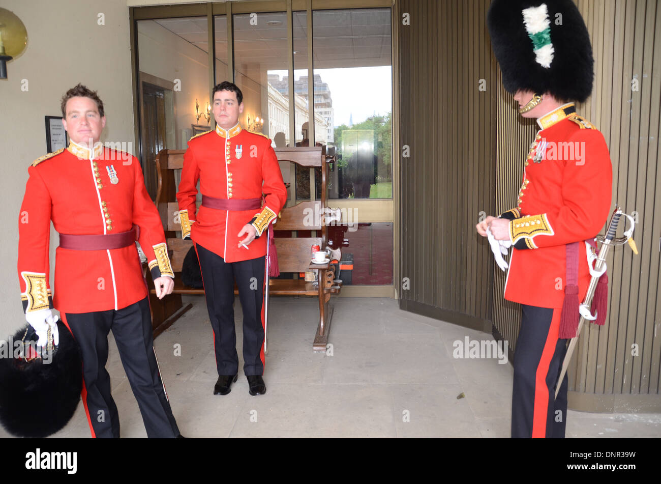 horse guards, London ,guards, trooping the colour, welsh guards ...