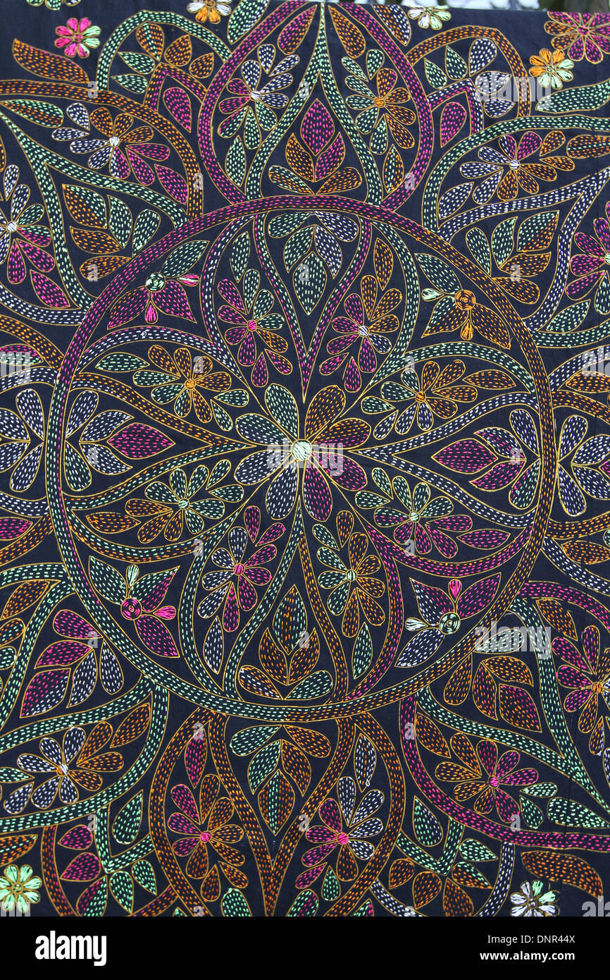 Contemporary Nakshi kantha in bangladesh. Nakshi kantha, book cover ...