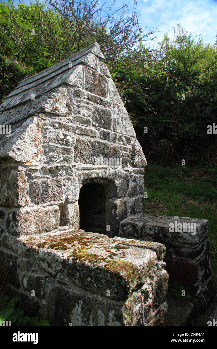 Holy well hi-res stock photography and images - Alamy