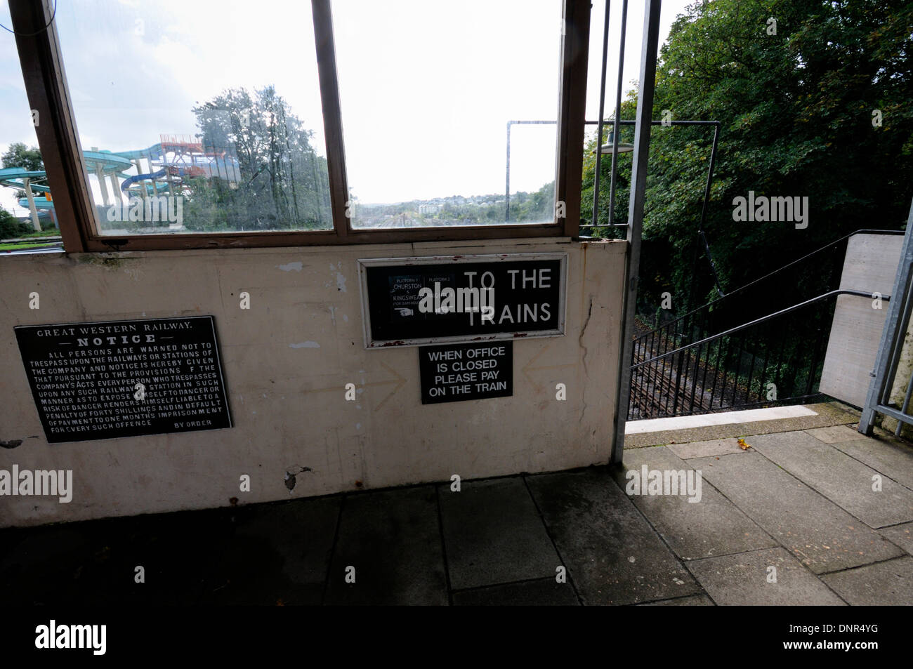 Entrance to Platforms at Goodrington Sands Station in Devon Stock Photo ...