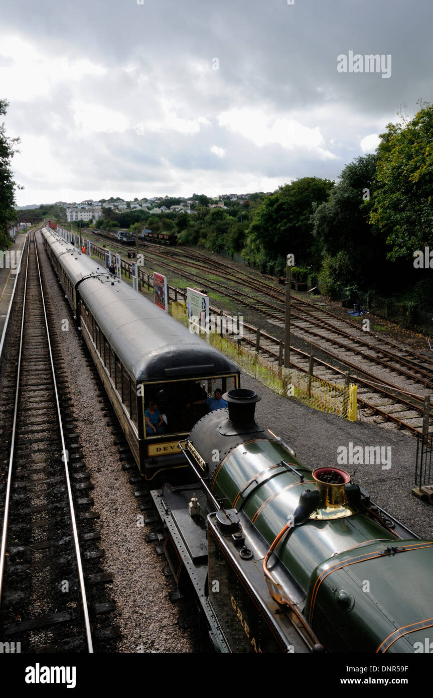 Steam Locomotive 'Hercules' GWR 4200 Class - Number 4277 stopping at ...