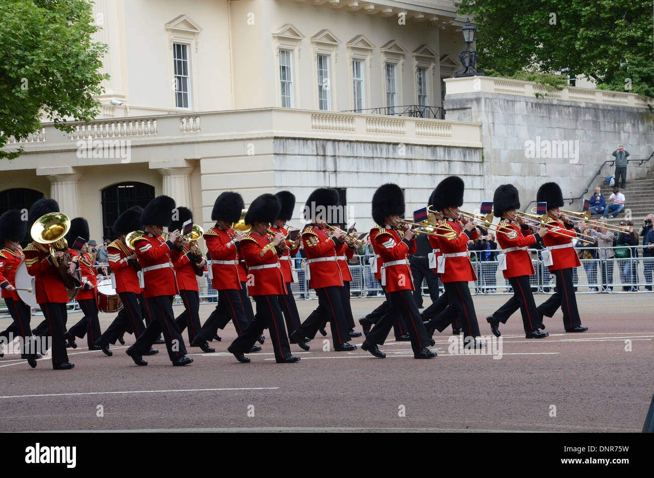 horse guards, London ,guards, trooping the colour, welsh guards ...