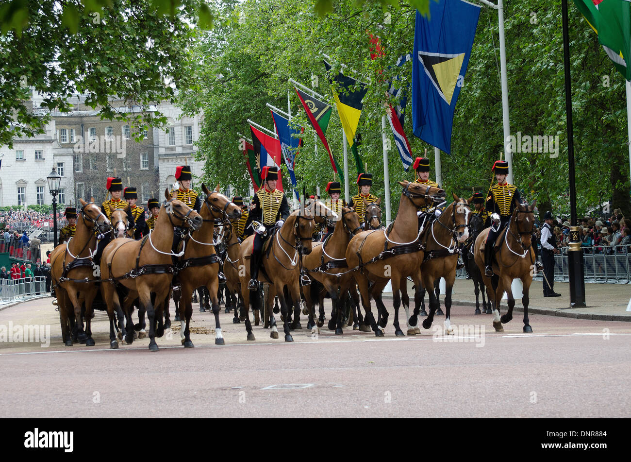 horse guards, London ,guards, trooping the colour, welsh guards ...