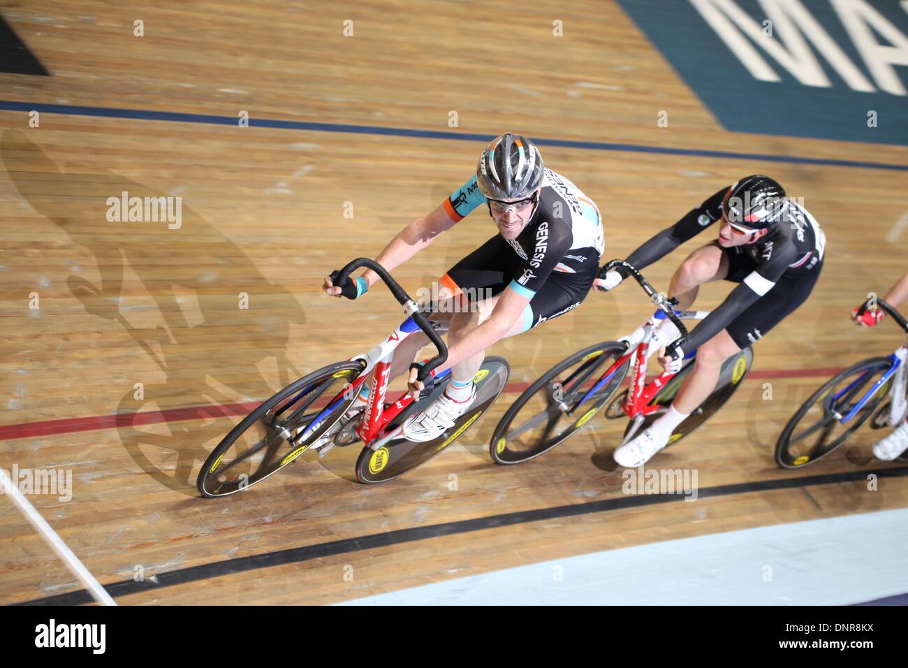 Madison track cycling hi-res stock photography and images - Alamy