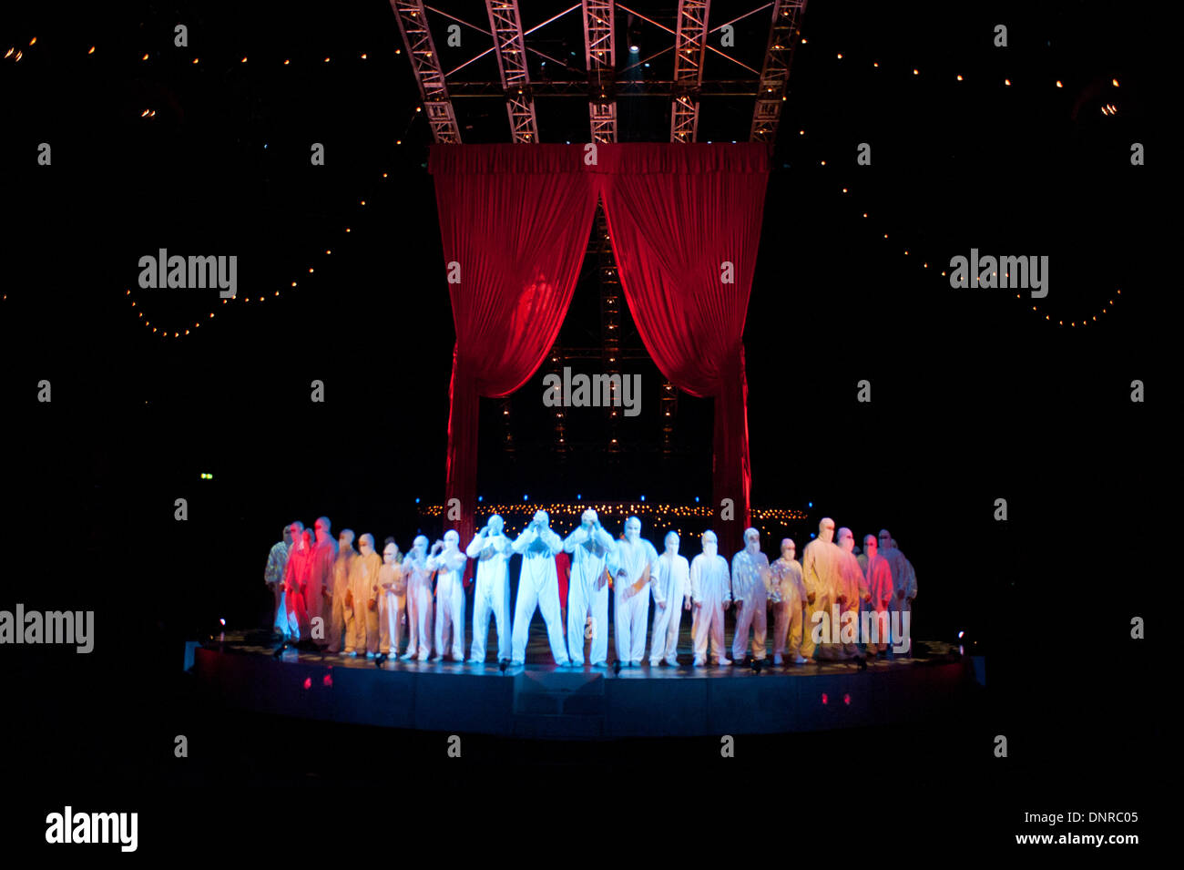 Cirque Du Soleil Quidam Stage