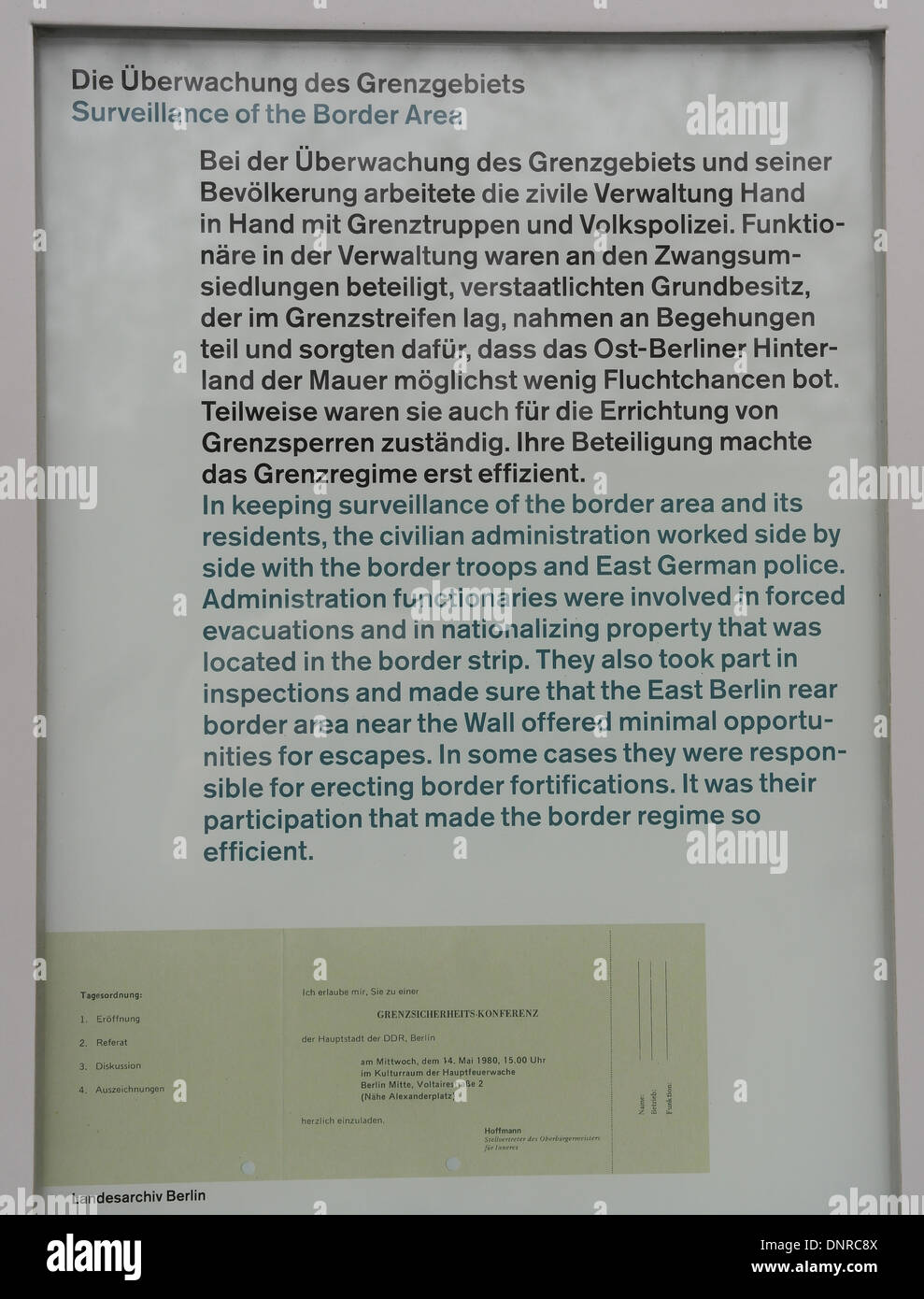 Multi language information panel hi-res stock photography and images ...