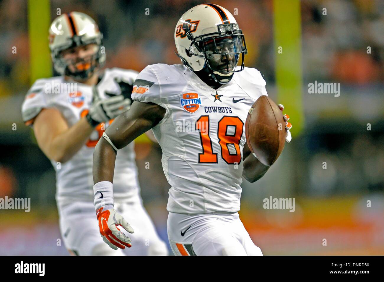 Arlington, TX, USA. 3rd Jan, 2014. Oklahoma State Cowboys receiver ...