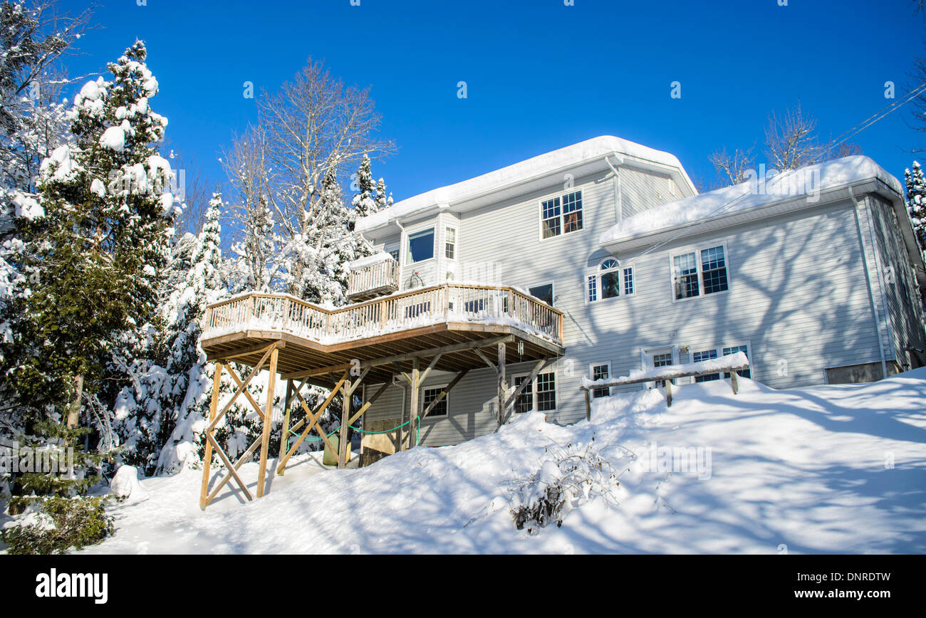 Suburban house in winter Stock Photo - Alamy