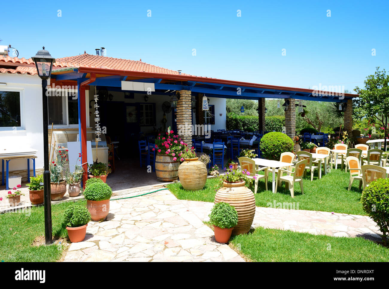 Traditional greek restaurant hi-res stock photography and images - Alamy