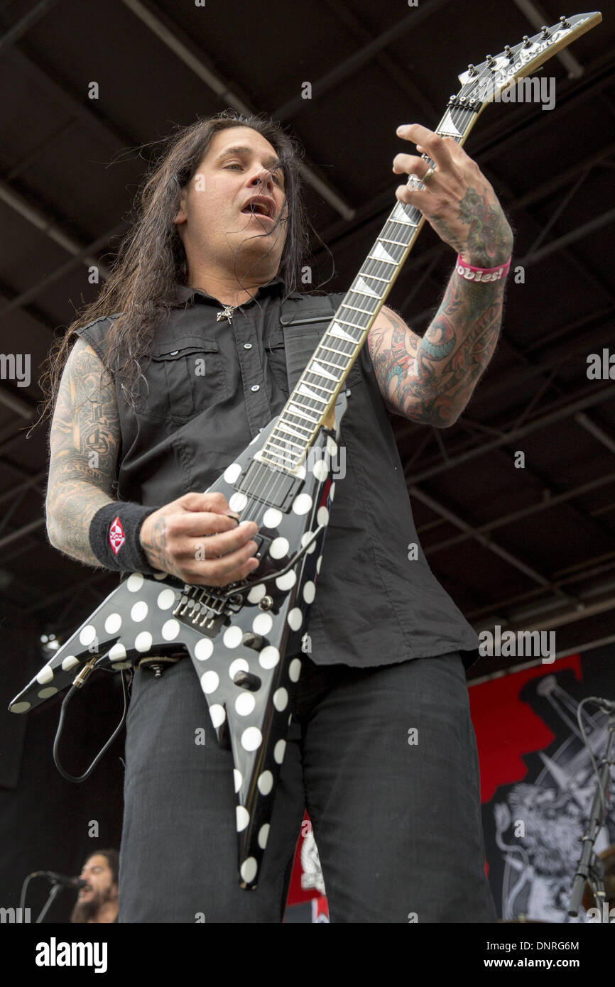 Phil demmel machine head hi-res stock photography and images - Alamy