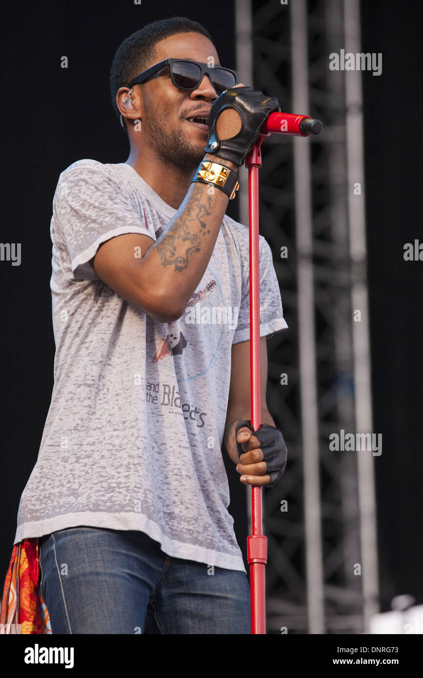 Kid cudi performs live hi-res stock photography and images - Alamy