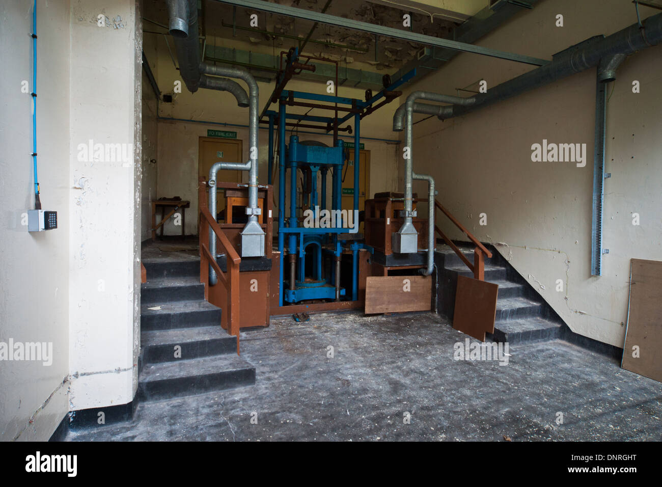 Royal ordnance factory hi-res stock photography and images - Alamy