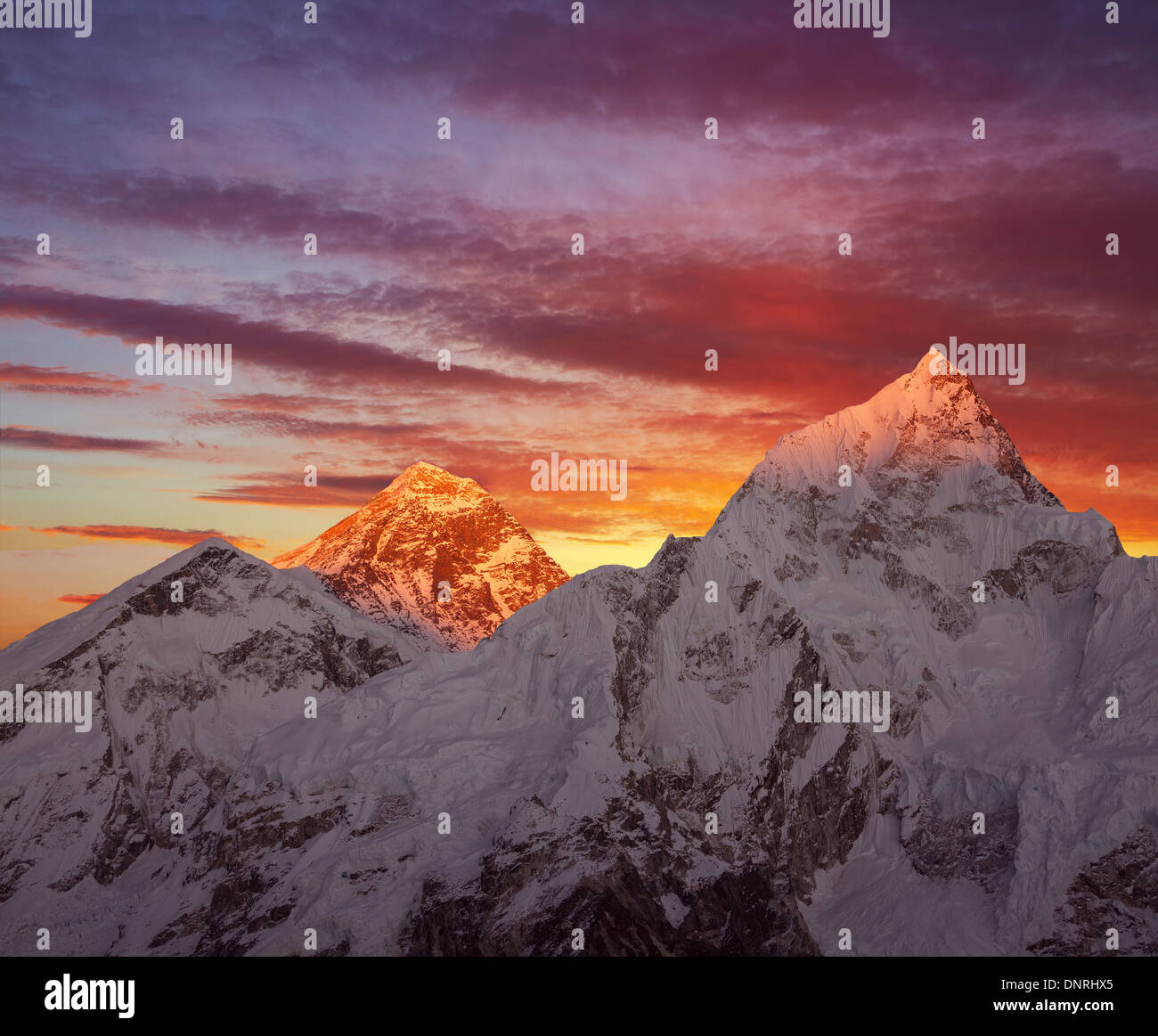 Everest pyramid hi-res stock photography and images - Alamy
