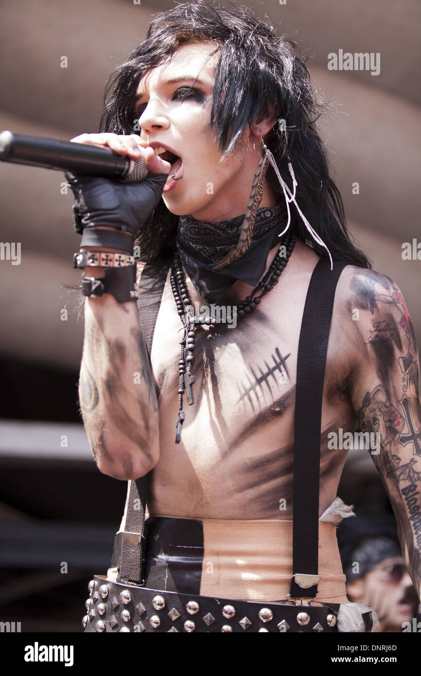 Milwaukee Wisconsin Usa 19th July 2011 Andy Biersack Of Black Veil